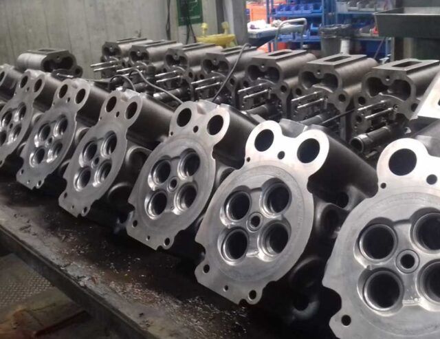 Overhaul of Jenbacher engines, refurbishment of cylinder heads